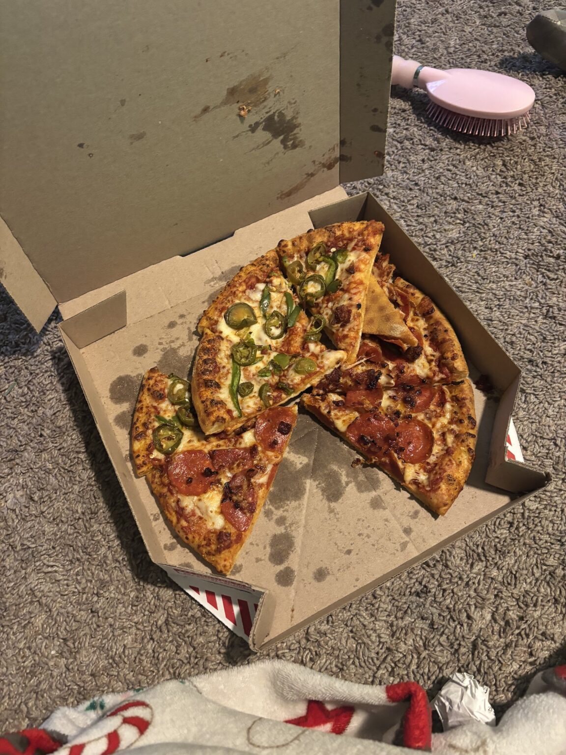 Razzo Pizzeria & Neighborhood Bar | Pizza Bella Sea